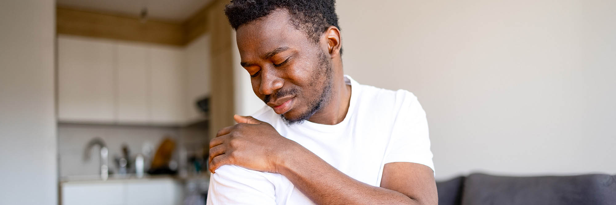 7 causes of shoulder pain without injury - usbom.com